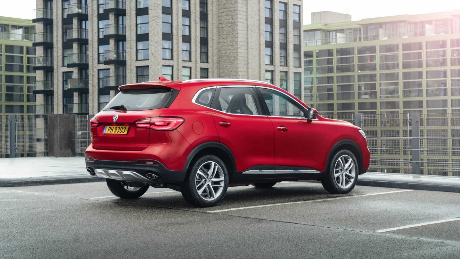 The new MG EHS Plug-in Hybrid: the best of both worlds