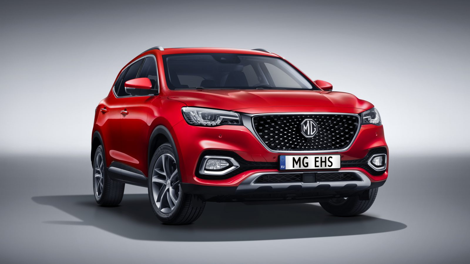 New MG EHS Plug in Hybrid Well Received By European Media In Many