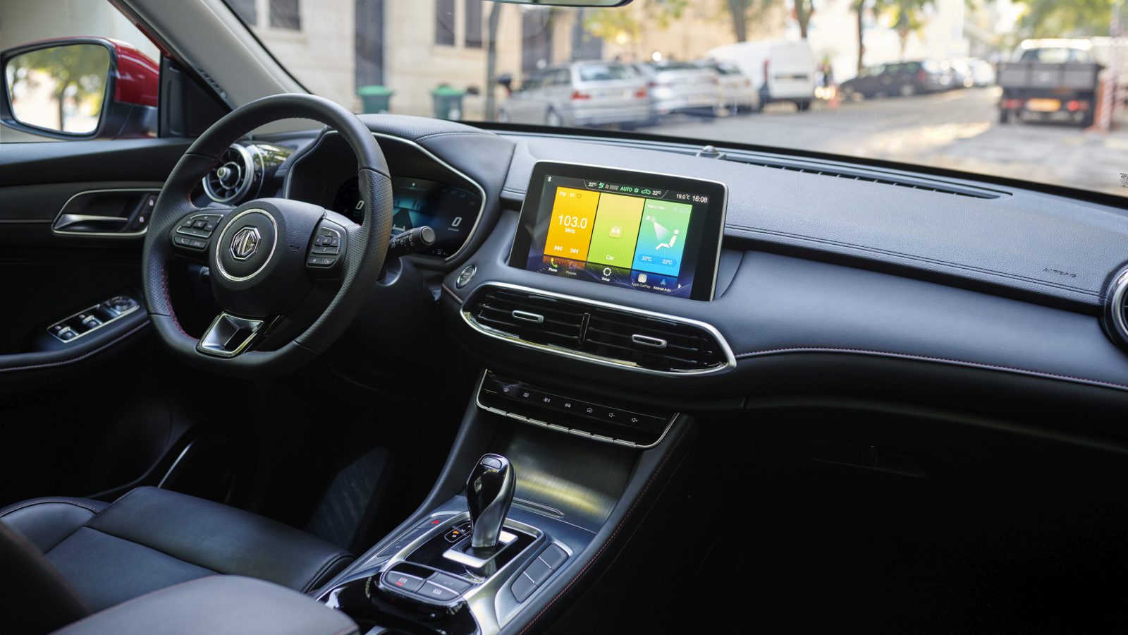 New MG EHS Plug-in Hybrid well received by European media: “In many ...