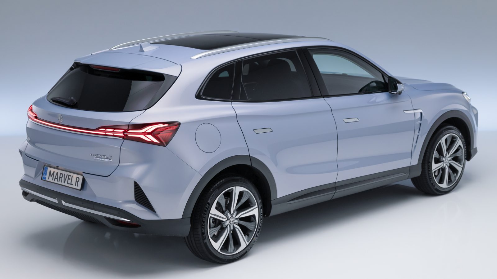 MG Marvel R Electric AWD vs. RWD: ¿cuáles son las diferencias?