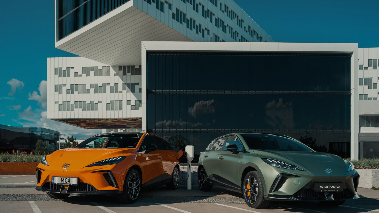 MG WINS THE FULLY CHARGED AWARDS IN THE BEST EV UNDER €40,000 CATEGORY ...