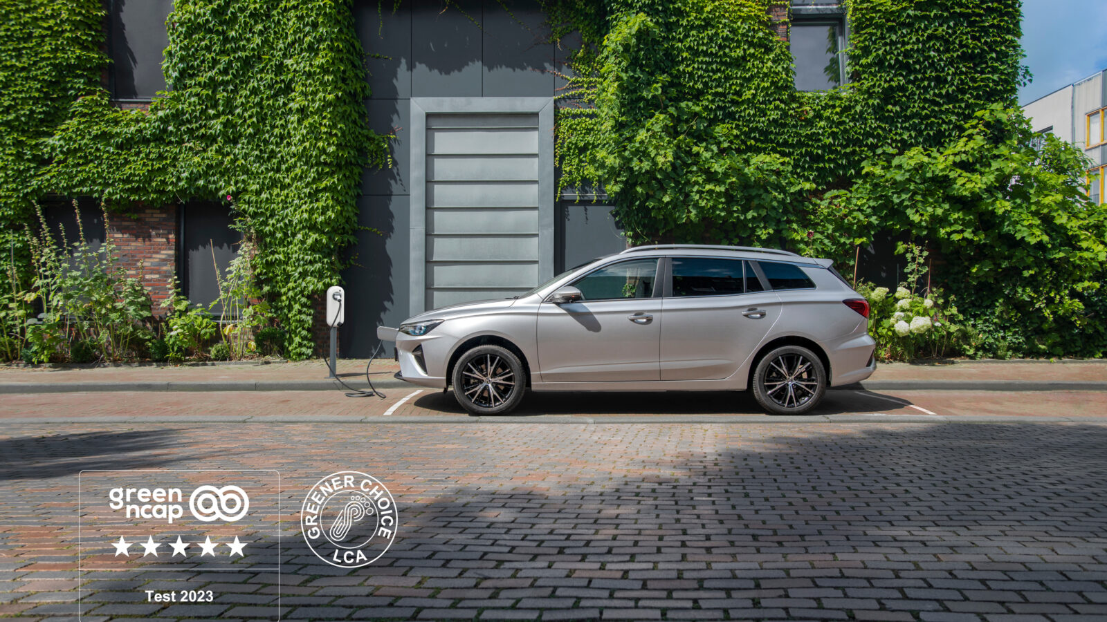 MG5 ELECTRIC ACHIEVES 5 STAR GREEN NCAP RATING