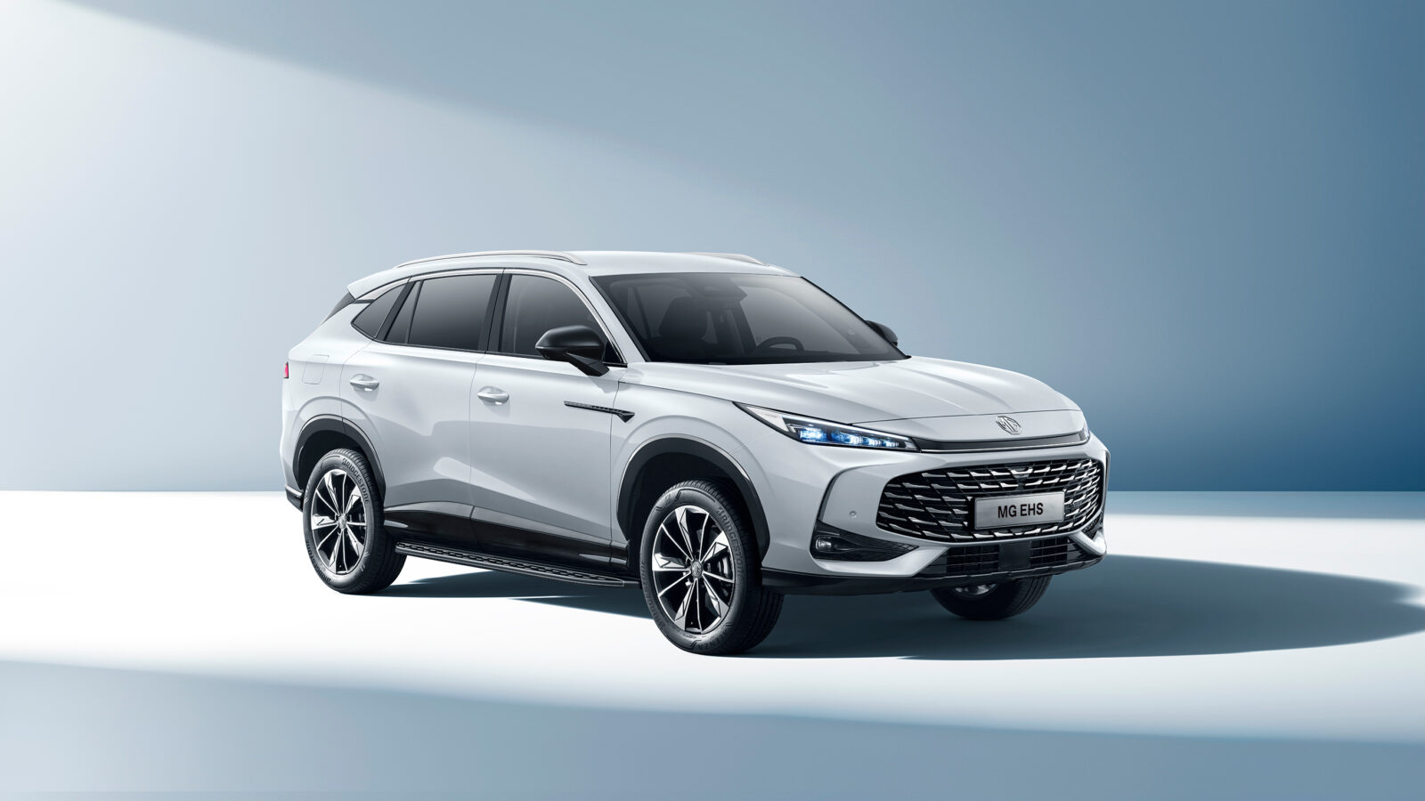MG présente son premier SUV 7 places : le tout nouveau MGS9 PHEV